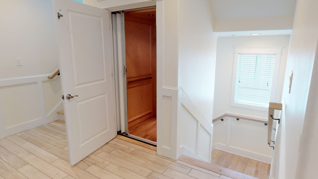 Elevators. Absolutely! - Bama Beach Houses